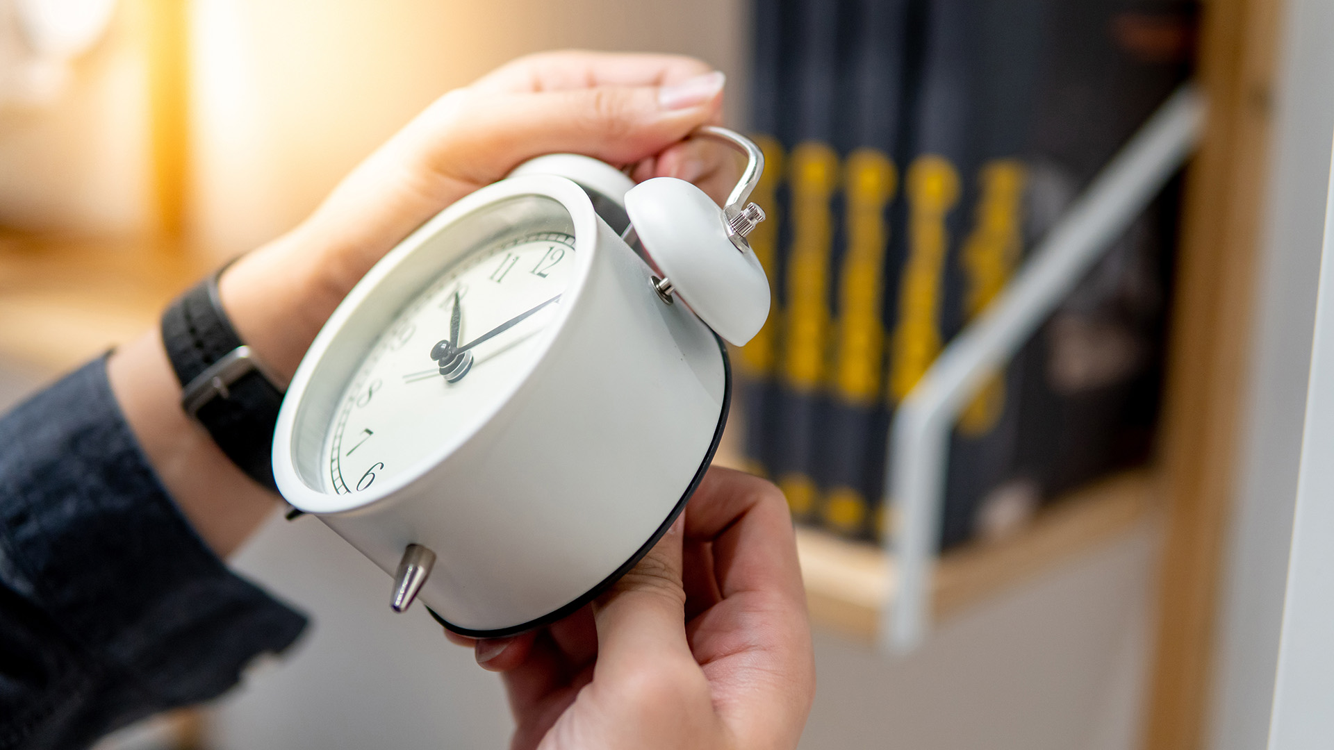 Does daylight saving time result in lower energy consumption?