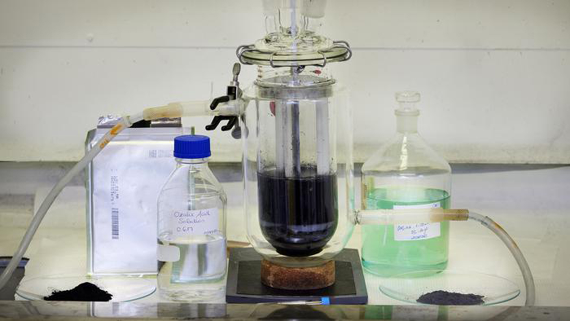 New battery recycling method efficiently recovers aluminium and lithium